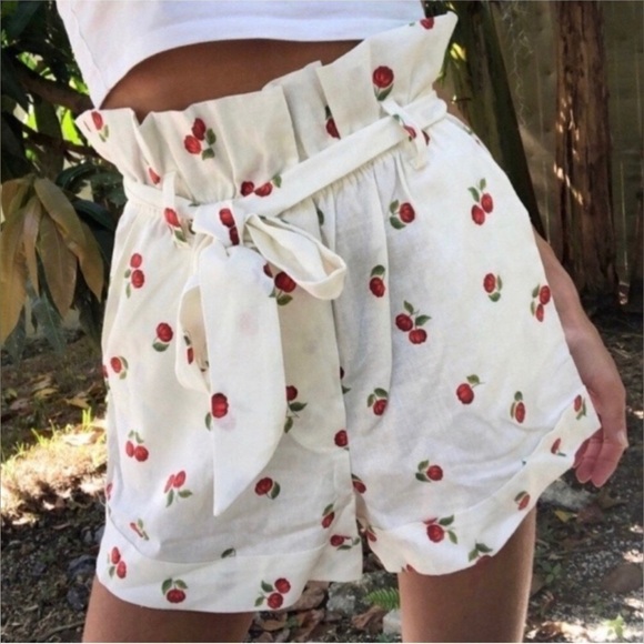 FARM Rio | Shorts | Farm Rio White High Waisted Flare Shorts With ...